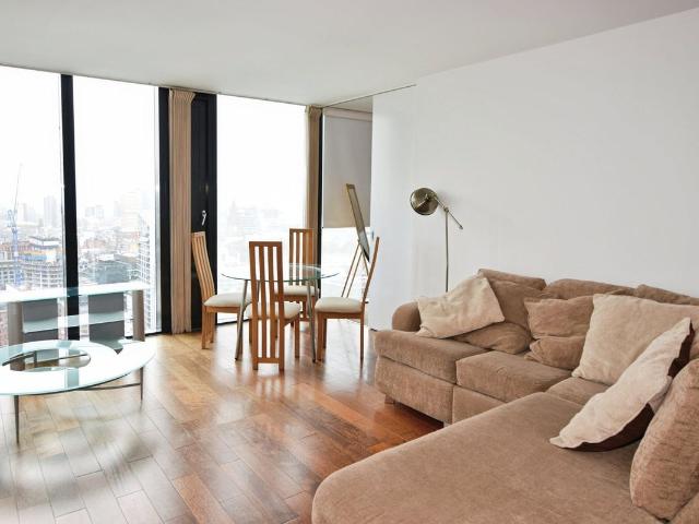 Beetham Tower, 301 Deansgate, Manchester M3, 2 bed flat to rent, £1,900 pcm | PrimeLocation