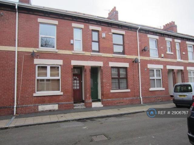 Beever St, Manchester, M16 3 bed terraced house to rent £1,475 pcm £340 pw