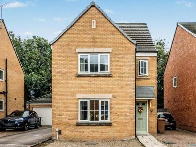 Beech Tree Avenue, Kirkstall, 4 Bedroom Detached