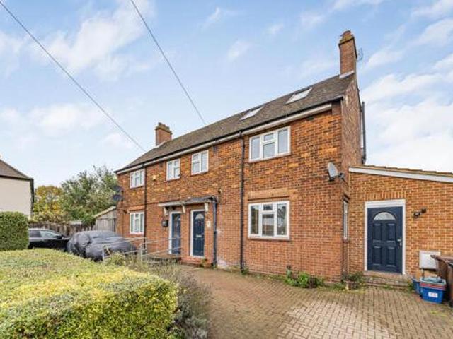 Beech Avenue, Brentford, 4 Bedroom Semi detached