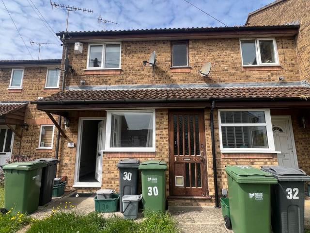 Beech Close, Gloucester GL2, Studio to rent, £750 pcm | PrimeLocation