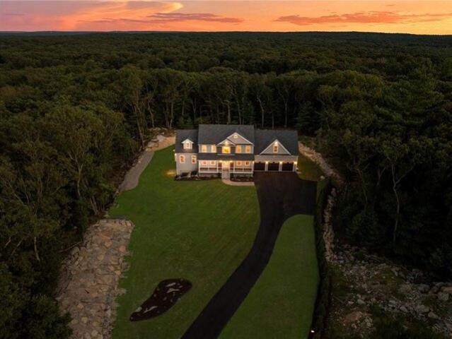 Beech Crest Rd, East Greenwich, Home For Sale