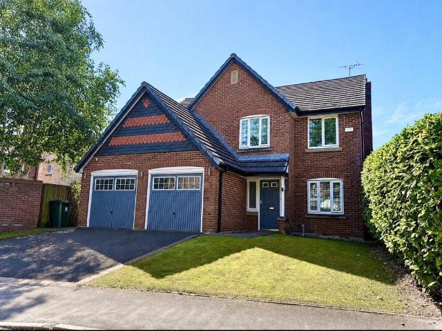 Beech Drive, Whalley, Clitheroe. 5 bed detached house to rent £2,250 pcm £519 pw