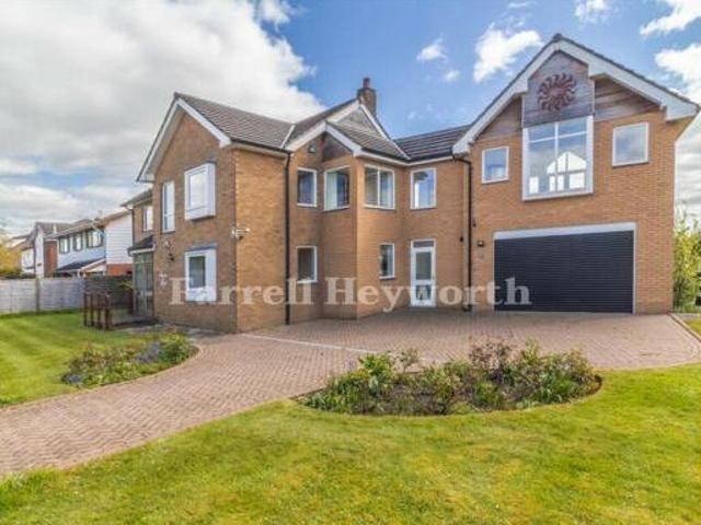 Beech Drive, Fulwood, 4 Bedroom House