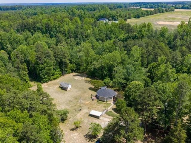 Beech Forest Rd, Kenbridge, Home For Sale