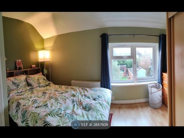 Beech Gardens, London W5, Room to rent, £1,250 pcm | PrimeLocation