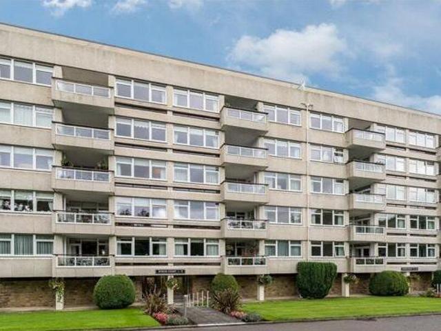 Beech Grove, Byron Court, Harrogate, 2 Bedroom Apartment
