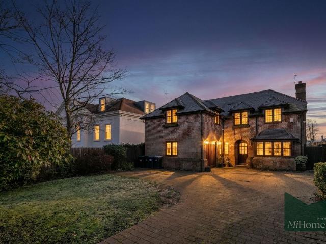 Beech Hill, Barnet EN4, 4 bed detached house to rent, £4,500 pcm | PrimeLocation