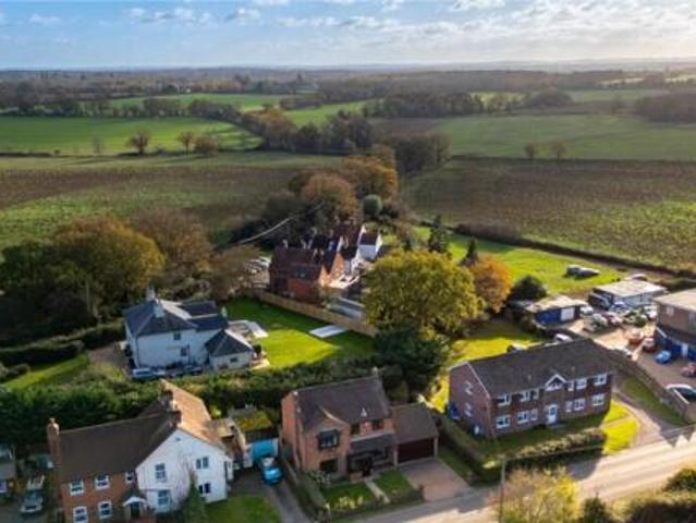 Beech Hill, Beech Hill Road, Reading, 4 Bedroom Detached