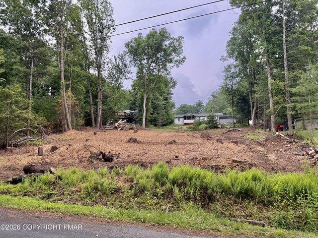 Beech Ln # 353, Saylorsburg, PA 18353
