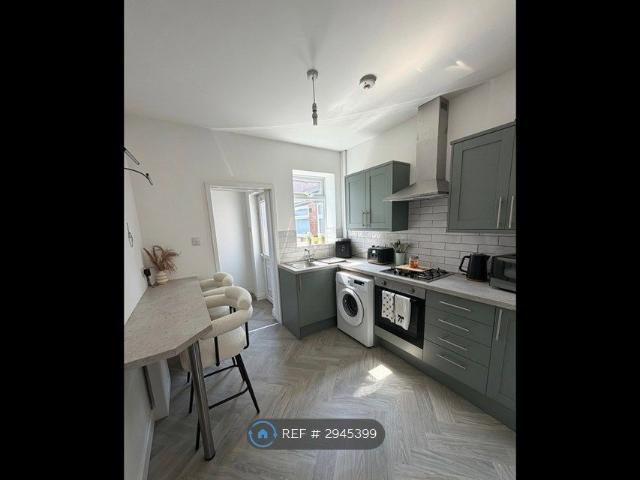 Beech Road, Barnsley S72, 2 bed terraced house to rent, £750 pcm | PrimeLocation