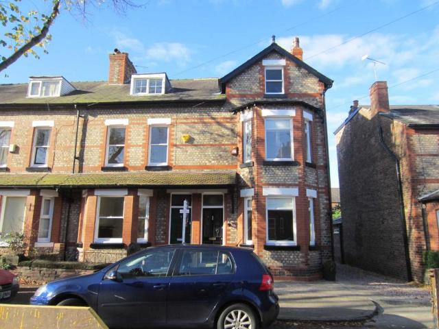 Beech Road, Hale, Altrincham, Greater. 4 bed terraced house to rent £2,100 pcm £485 pw