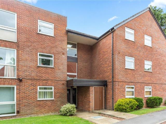 Beech Road, Headington, Oxford. 2 bed apartment to rent £1,895 pcm £437 pw