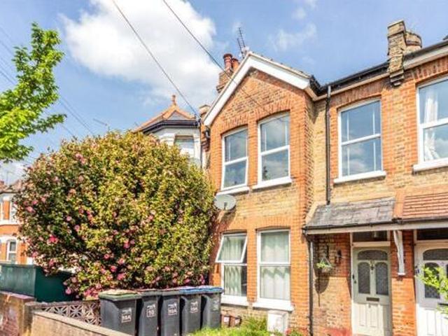 Beech Road, London, 2 Bedroom Apartment