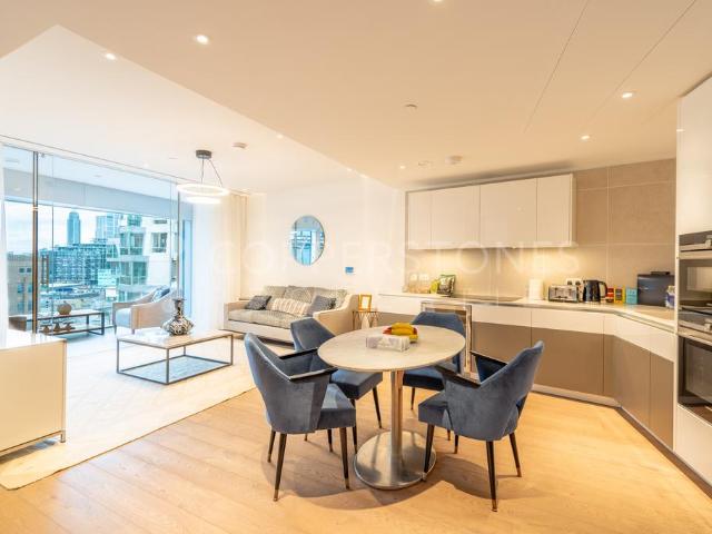 Beechmore House, Electric Boulevard. 3 bed apartment to rent £7,500 pcm £1,731 pw