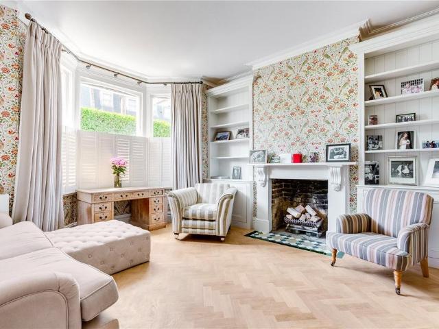 Beechmore Road, London 1 bed flat to rent £3,750 pcm £865 pw