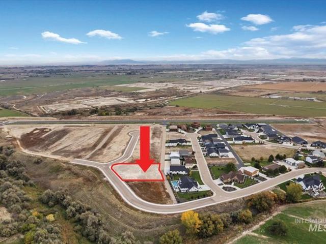 Beechcraft Cir, Greenleaf, ID 83626