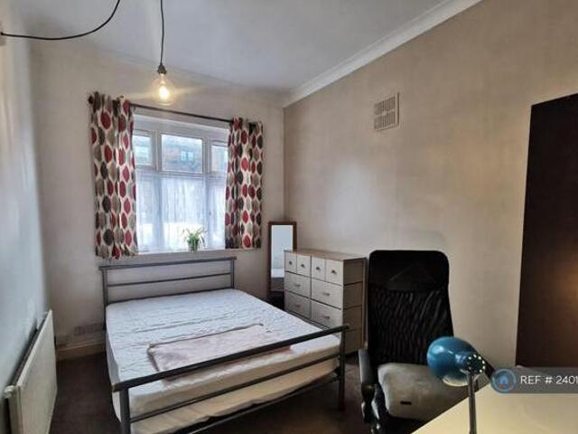 Beechcroft Ave London, 1 Bedroom Flat
