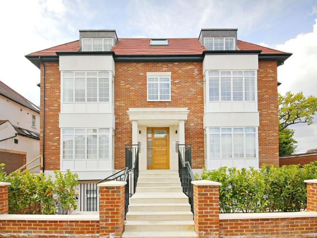 Beechcroft Avenue, Golders Green NW11, 2 bed flat to rent, £3,600 pcm | PrimeLocation