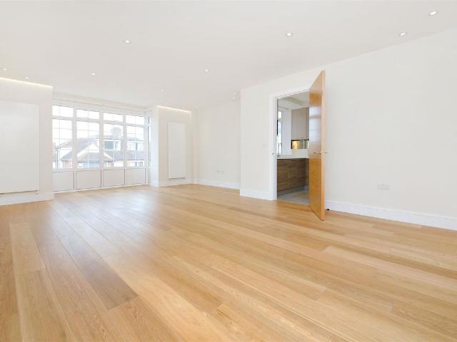 Beechcroft Avenue, Golders Green, London NW11, 2 bed flat to rent, £3,650 pcm | PrimeLocation