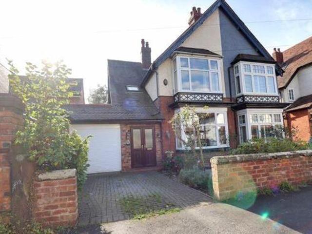 Beechcroft Avenue, Stafford, 4 Bedroom Semi detached