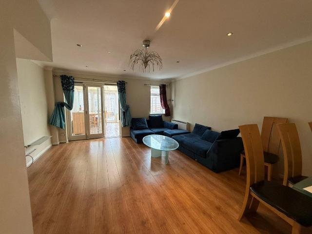 Beechcroft Close, Hounslow, 9 TW5, 3 bed end terrace house to rent, £2,500 pcm | PrimeLocation