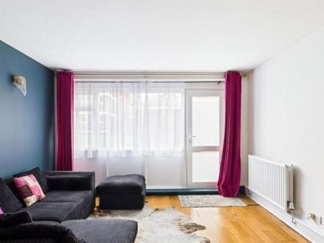 Beechcroft Close, Valley Road, 2 Bedroom Apartment