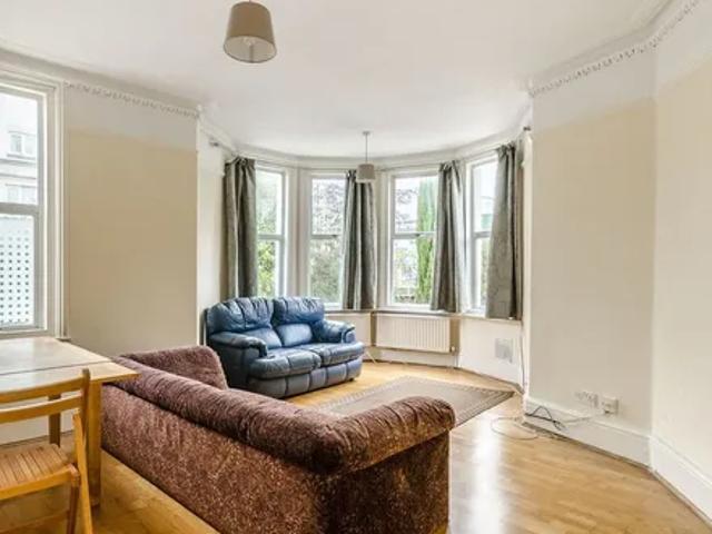 Beechcroft Road, London, SW17 7DA, United Kingdom | 3 bed house for rent #165444669 | Rentberry