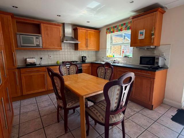 Beechcroft Road, London SW17, 5 bed terraced house to rent, £3,900 pcm | PrimeLocation
