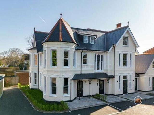 Beechey Road, Bournemouth, 2 Bedroom Apartment