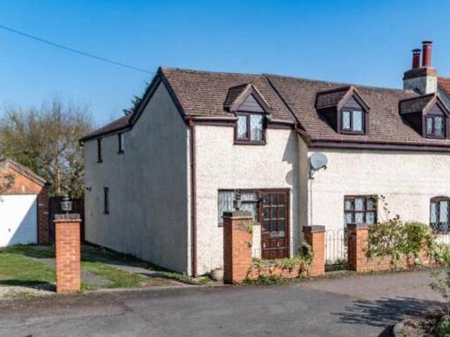 Beeches Farm Drive, Birmingham, 3 Bedroom Detached