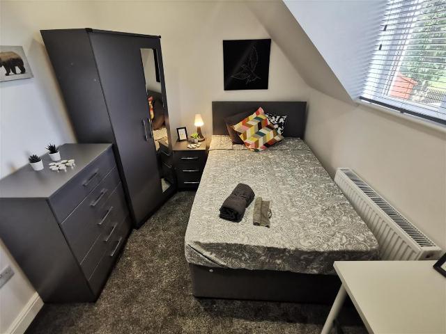 Beeches Road, West Bromwich B70, Room to rent, £575 pcm | PrimeLocation