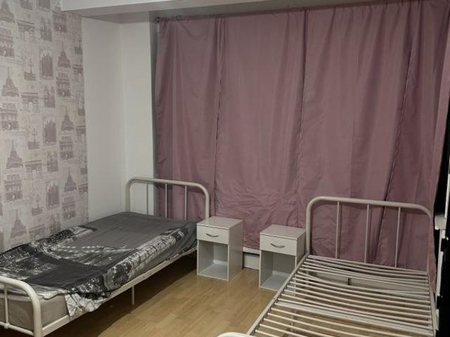 Beechfield Gardens, Romford RM7, Room to rent, £800 pcm | PrimeLocation