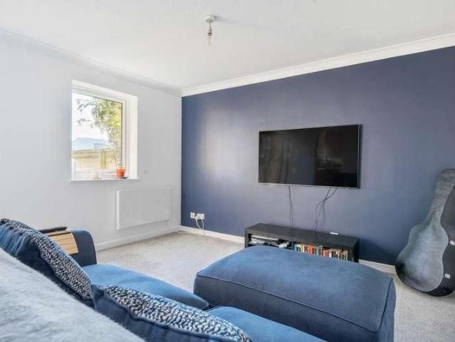 Beechgate, Witney, OX28