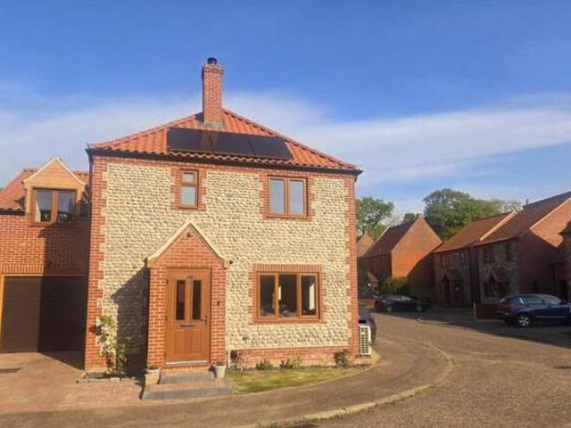 Beechlands Park, Southrepps, 3 Bedroom Detached