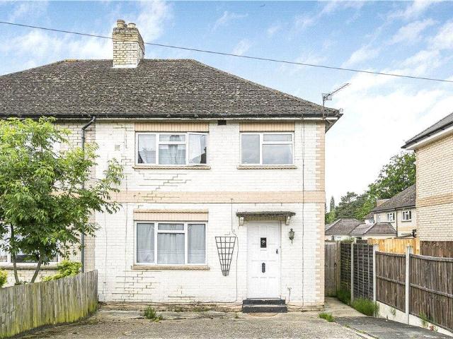 Beechtree Avenue, Englefield Green. 6 bed semi detached house to rent £3,600 pcm £831 pw