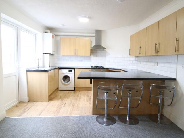 Beechtree TW20, 4 bed semi detached house to rent, £2,500 pcm | PrimeLocation