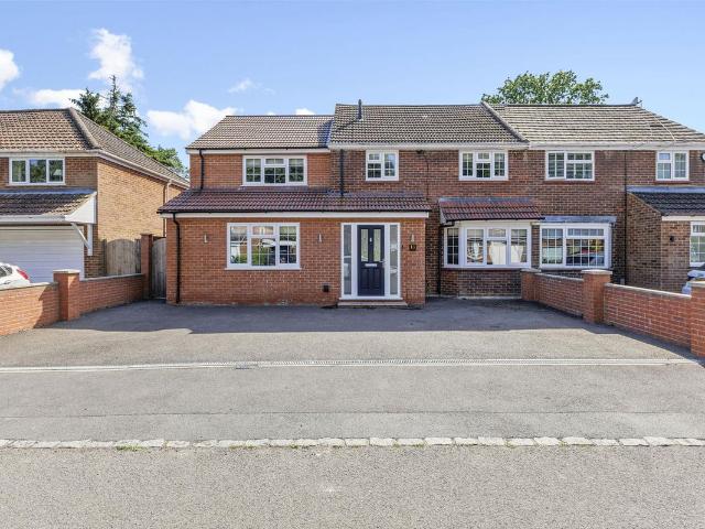 Beechwood Close, Ascot SL5, 5 bed semi detached house to rent, £4,500 pcm | PrimeLocation