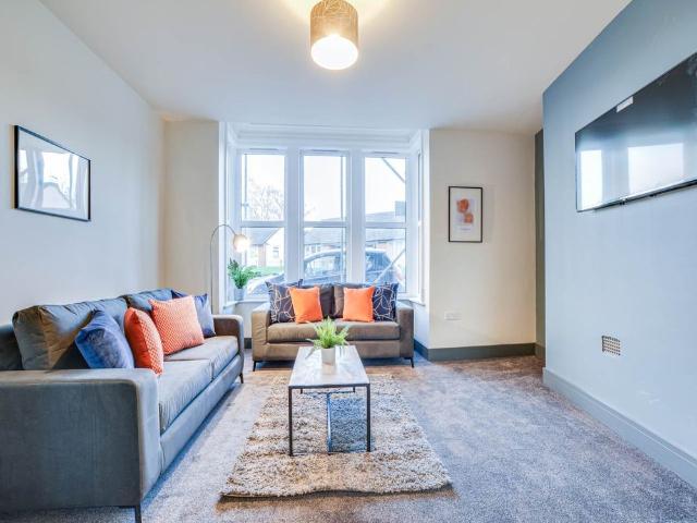 Beechwood Crescent Room 3, Burley, Leeds