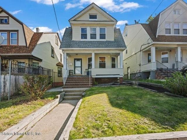 Beechwood Ave, Staten Island, Home For Sale
