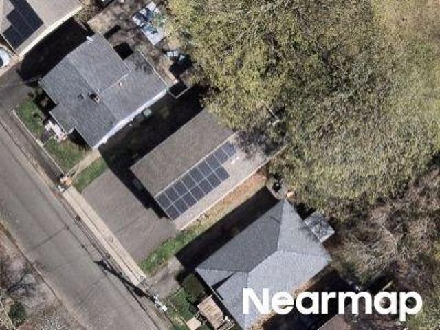Beechwood Ave