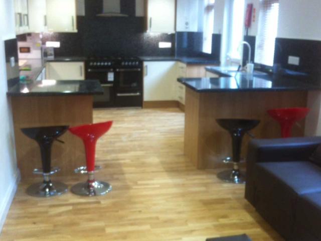 Beechwood Avenue Room 1