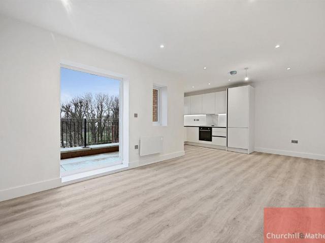 Beechwood Grove, London, 7 W3, 1 bed flat to rent, £1,700 pcm | PrimeLocation