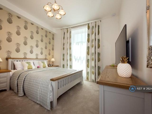 Beechwood House, Headington, Oxford, OX3 2 bed flat to rent £1,990 pcm £459 pw