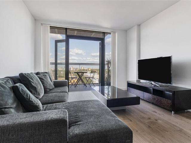 Beechwood Road, Dalston, London, E8 2 bed apartment to rent £3,750 pcm £865 pw
