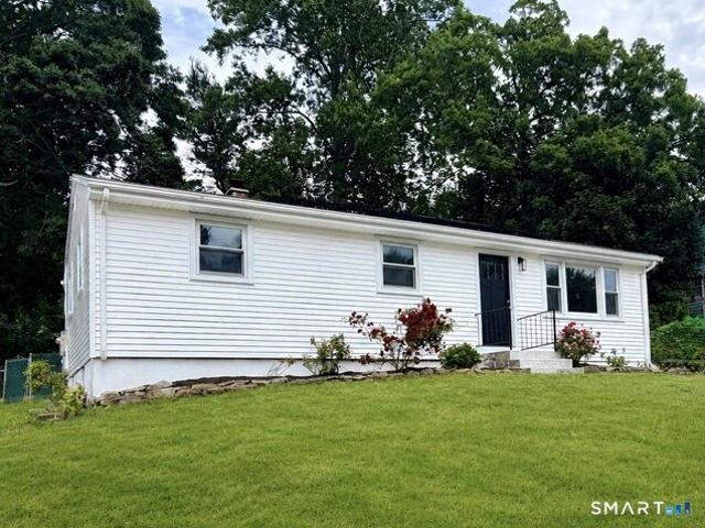 Beechwood Rd, Montville, Home For Sale