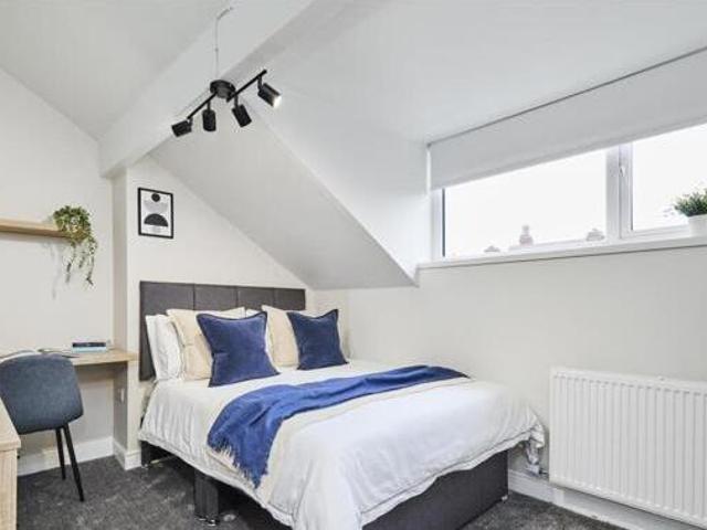Beechwood Terrace, Burley, 1 Bedroom House