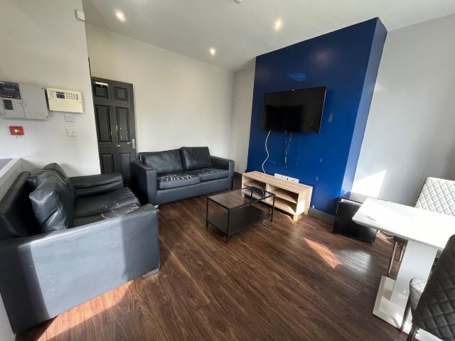 Beechwood Terrace, Leeds, West Yorkshire LS4, 4 bed terraced house to rent, £2,045 pcm | PrimeLocation