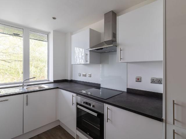 Beecroft Court, Cannock WS11, Room to rent, £575 pcm | PrimeLocation