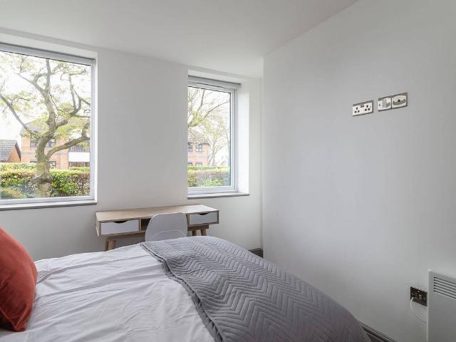 Beecroft Court, Cannock WS11, Room to rent, £575 pcm | PrimeLocation
